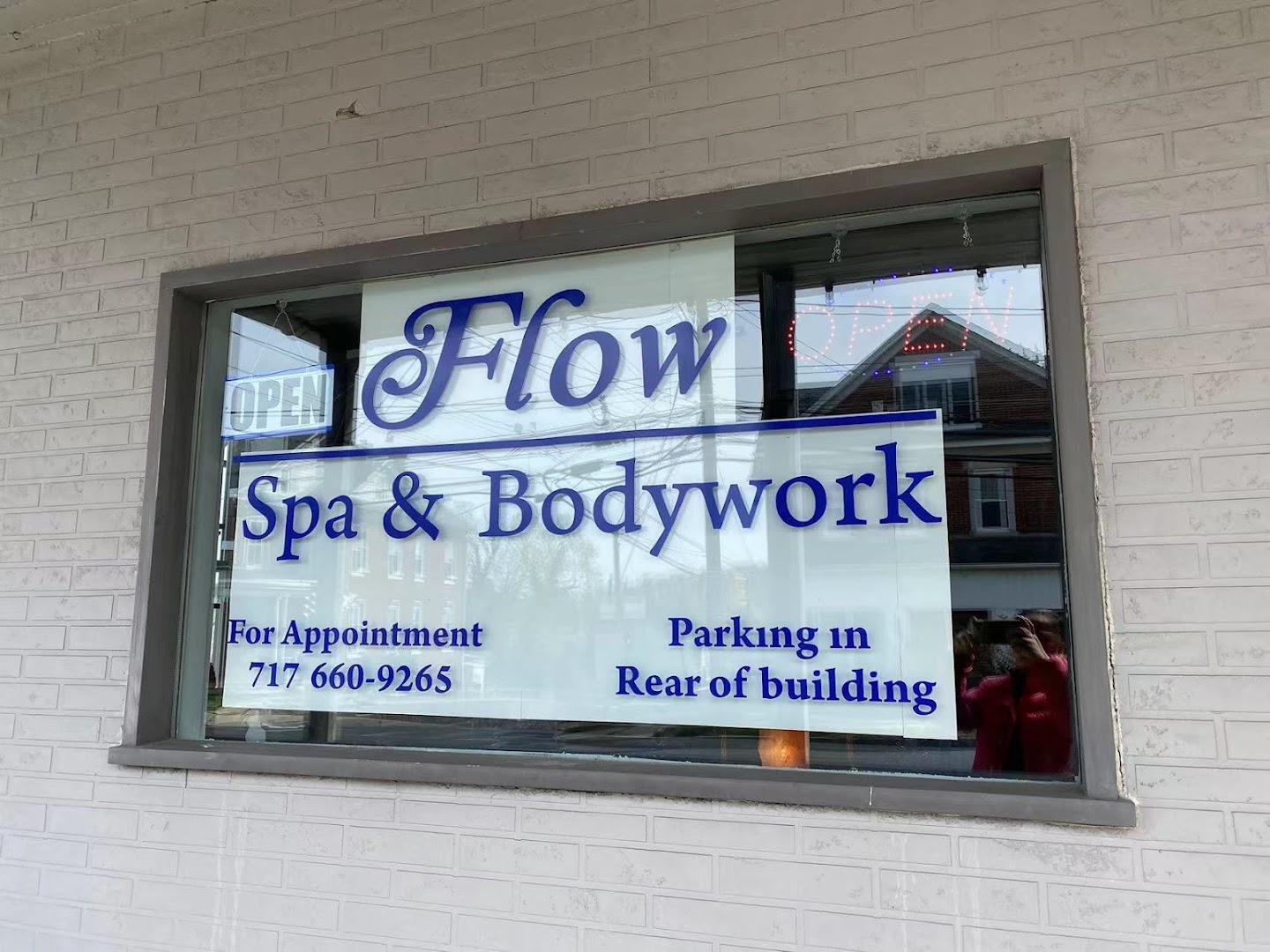 FLOW—Spa&bodywork